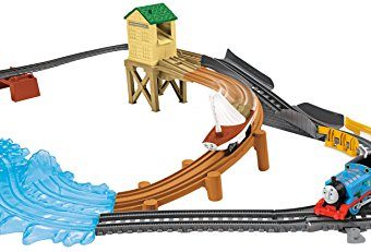 Fisher-Price Thomas & Friends TrackMaster, Treasure Chase Set - Epic ...
